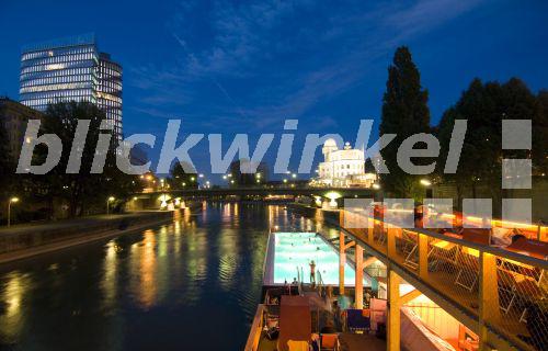 blickwinkel - Wien, Badeschiff Donaukanal, Oesterreich, Wien ...