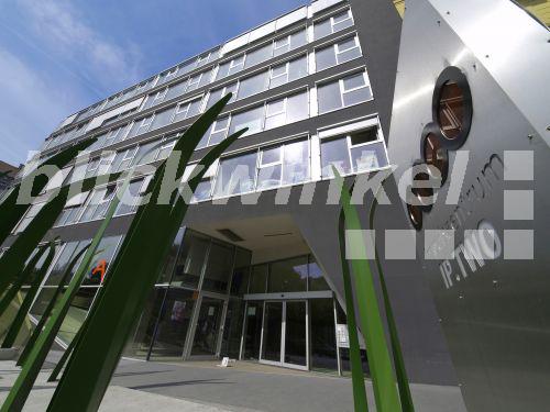 blickwinkel - Wien, Modernes Buerocenter, Impulszentrum IP.TWO ...