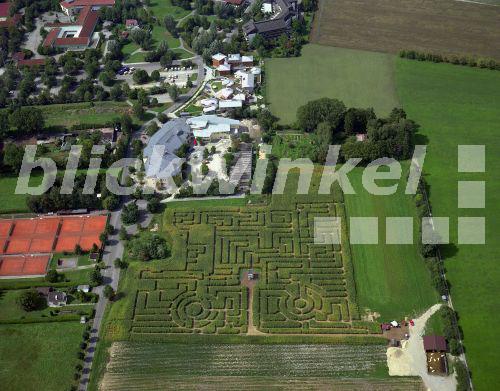 blickwinkel - Irrgarten im Maisfeld, Deutschland, Bayern, Groebenzell ...