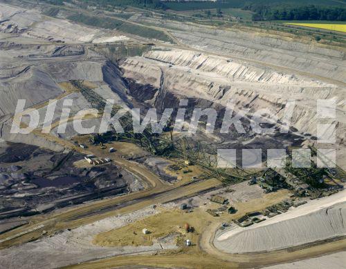 blickwinkel - Braunkohle-Abbau zwischen Zwenkau und Markkleeberg bei ...