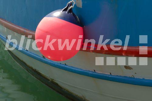 blickwinkel - Boot mit Boje, Griechenland, Kos - boat and buoy, Greece ...