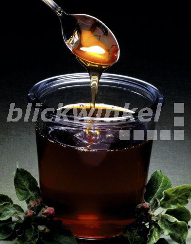 blickwinkel - Ein Glas Honig - glass of honey - allOver/TPH