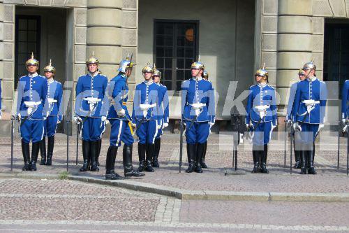 blickwinkel - Koenigspalast Garde, Schweden, Stockholm - royal palace ...