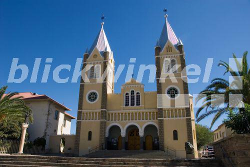 blickwinkel - roemisch-katholische St. Marien-Kathedrale, Kirche mit ...