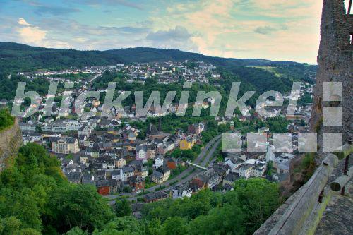 blickwinkel - Blick vom Schloss Oberstein auf Oberstein, Deutschland ...