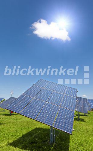 blickwinkel - Solaranlage - solar plant - McPHOTO/M. Gann